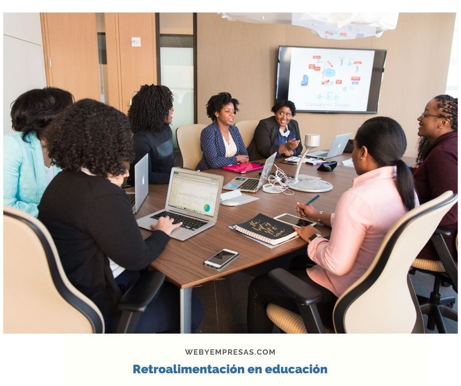 Retroalimentación ¿qué es y cuál es su aplicación en la empresa?